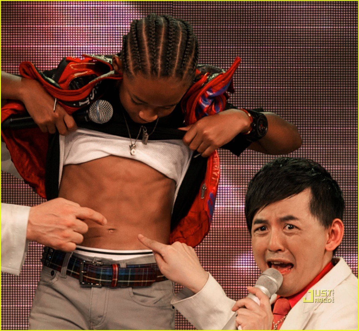 Jaden Smith Six Pack 2013 Will Smith Shirtless Pictures in Hawaii With His Kids ...