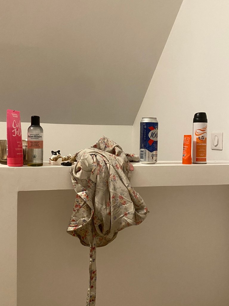 je suis dans la chambre de mon date Tinder sur le forum Blabla 18-25 ...