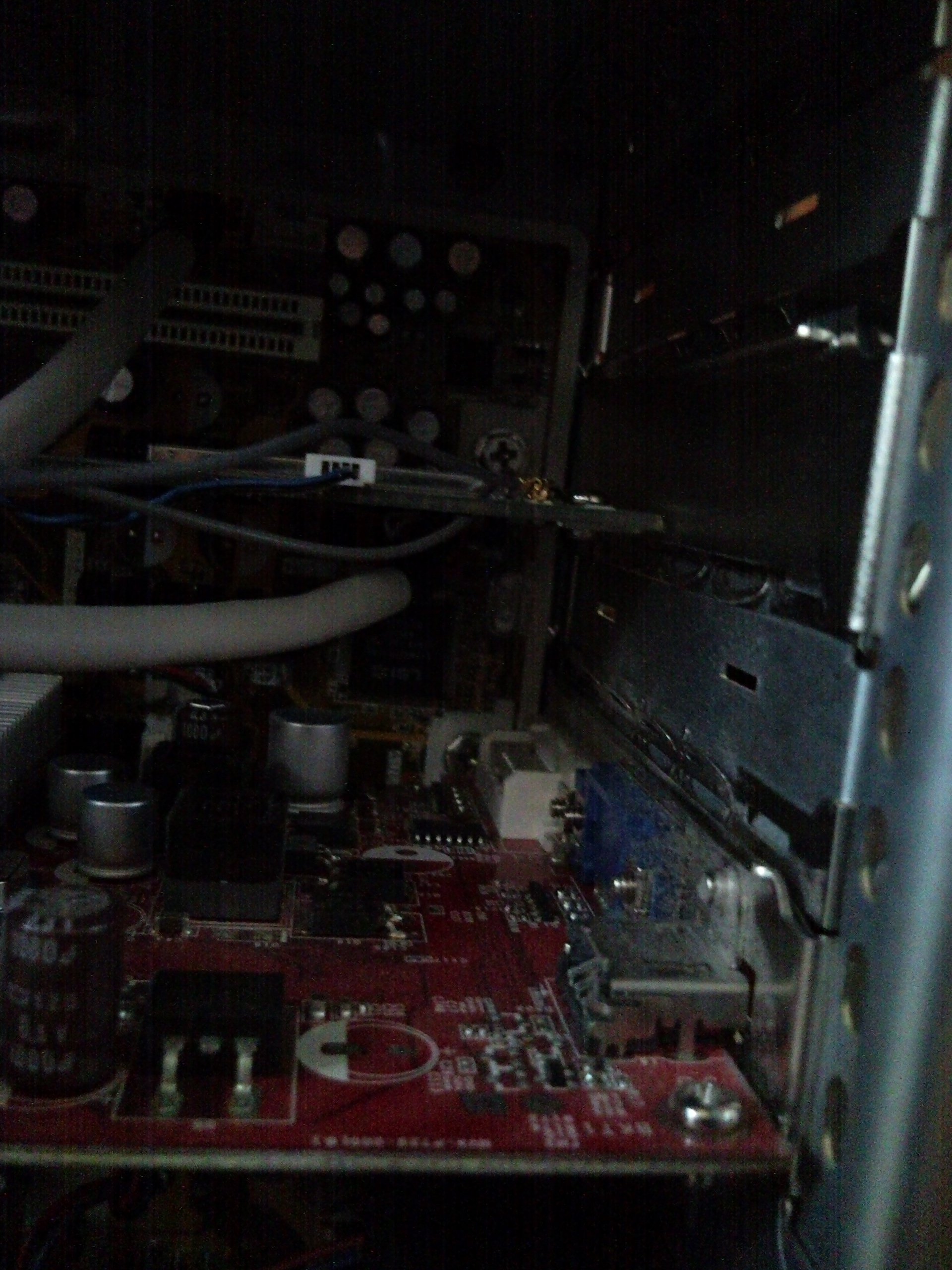 Remplacement de carte graphique 9500 GS - Matériel & Système