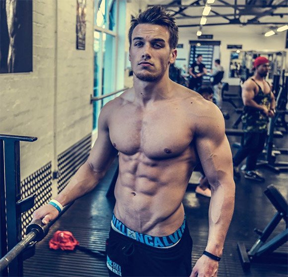 La transformation physique de Squeezie est dingue sur le forum Blabla ...