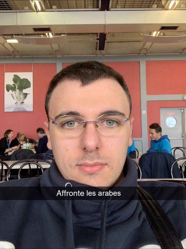 Qui peut m'expliquer le contexte de cette photo de SIPHANO ? sur le ...