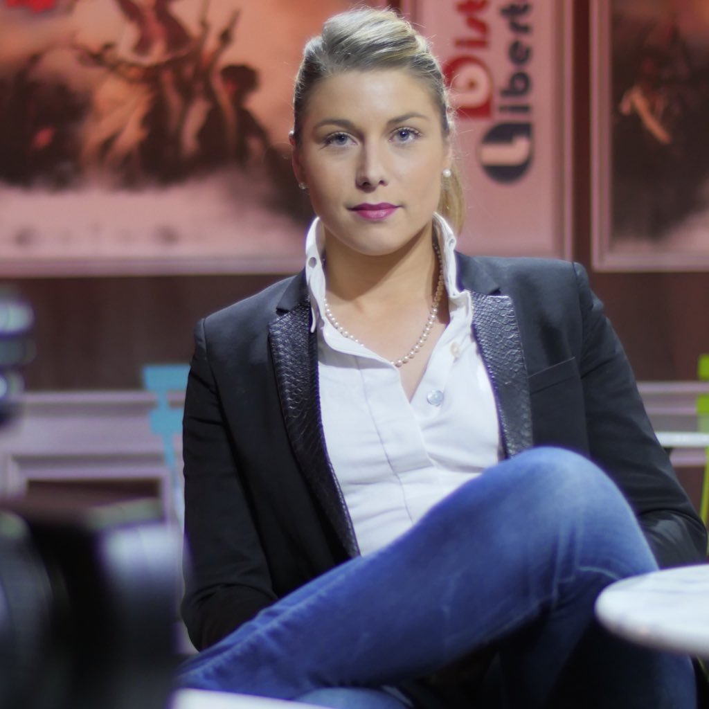 Le cul nourrit a la fourme d'Ambert d'Élise Blaise ou Charlotte d ...