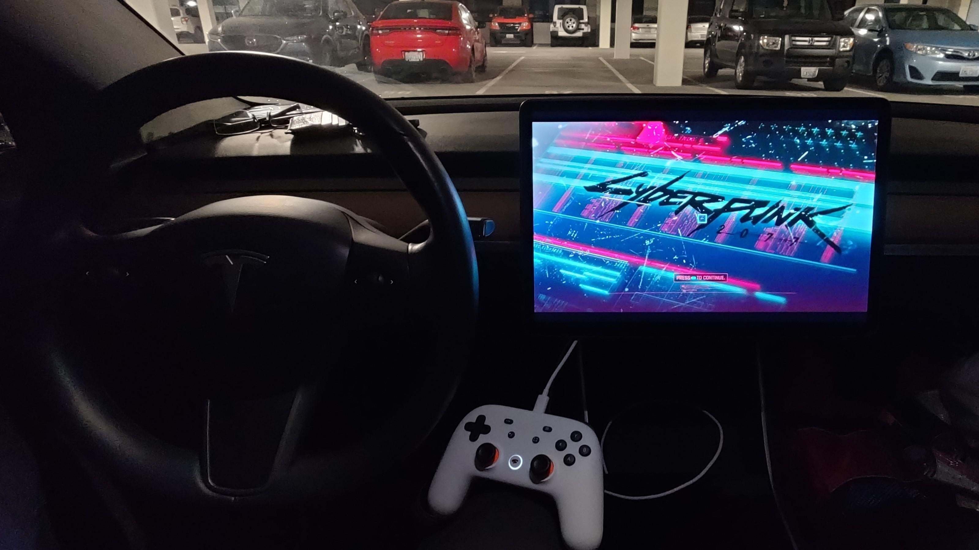 La Tesla Model S Plaid embarque une console plus puissante qu'une PS5 ...