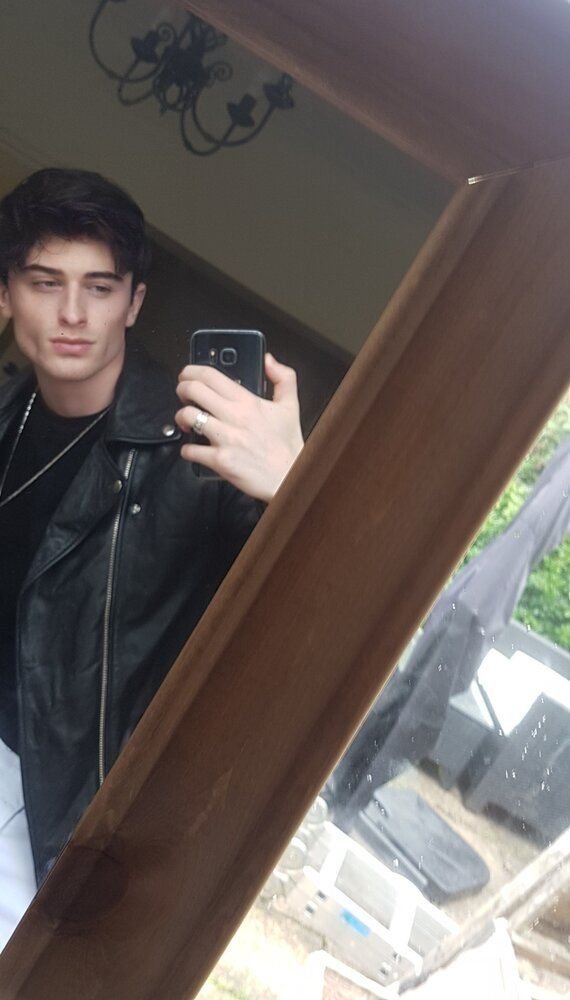 [REDPILL] Si ce CHAD envoyait un DM insta à votre meuf, elle ferait ...