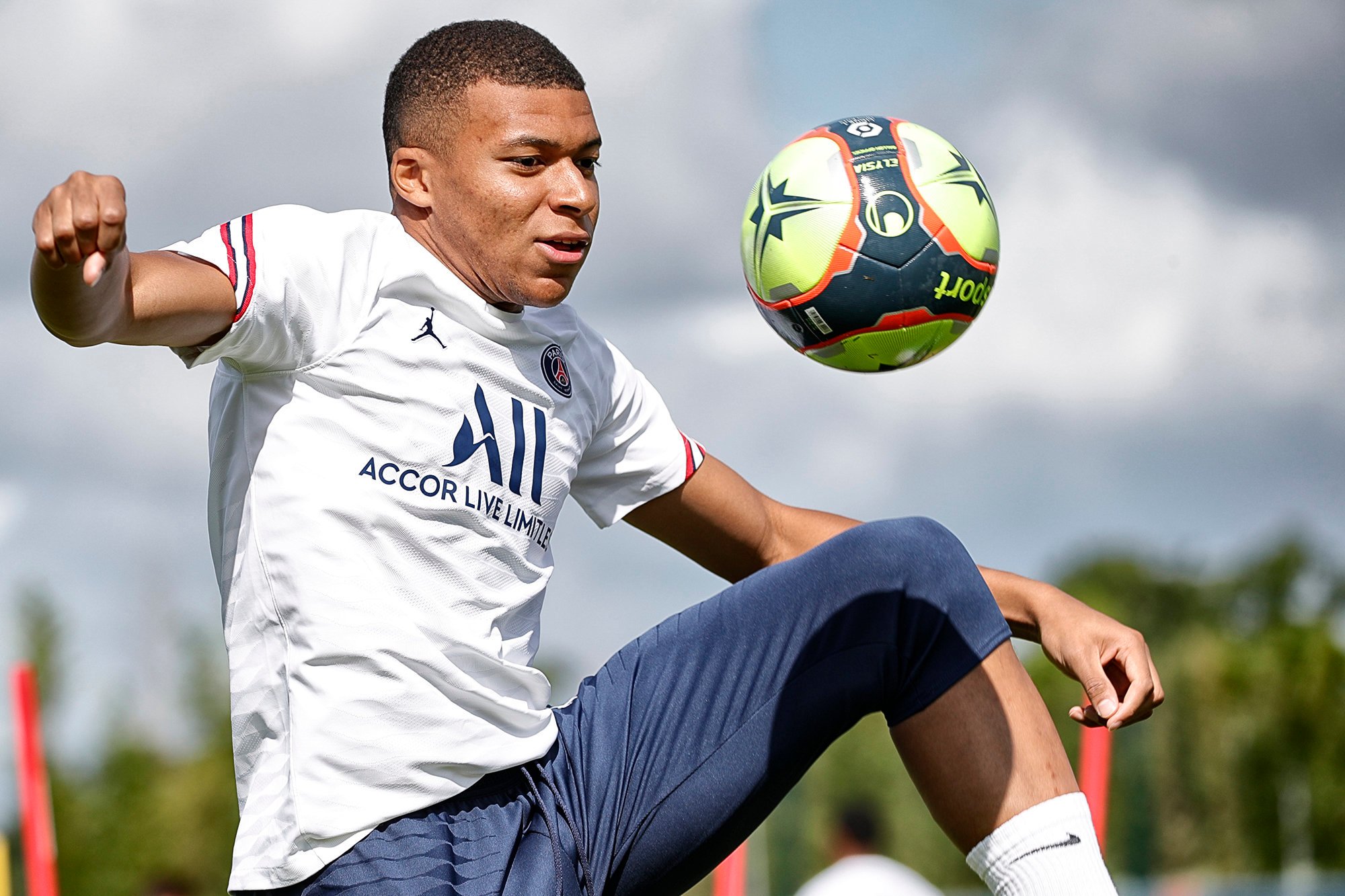 M'bappé reprend l'entraînement sur le forum Football - 29-07-2021 23:05 ...