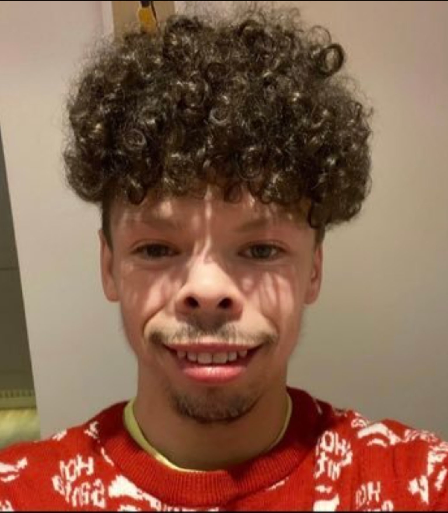 Ce métis est à la fois très moche et aussi très beau. sur le forum ...