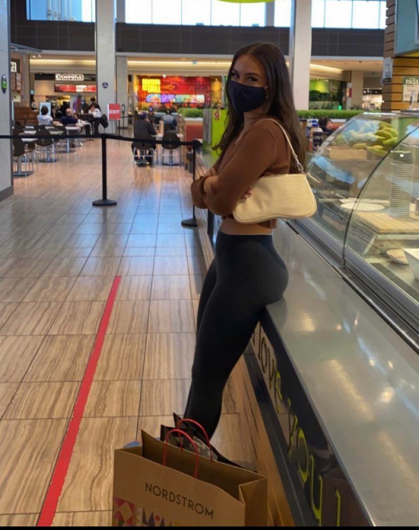 [PHOTO] Le gros FIAK en leggings de cette 10/10 /10 ? sur JvArchive ...