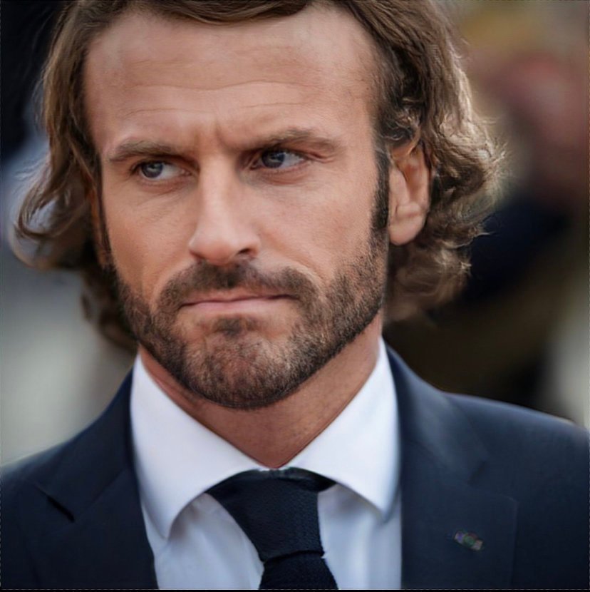 MACRON = Cheveux LONGS + BARBE sur /10 ? sur le forum Blabla 18-25 ans ...