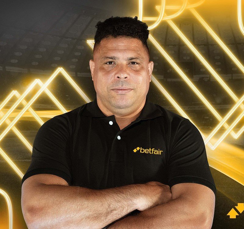 La greffe de cheveux de Ronaldo sur le forum Football - 02-07-2023 12: ...