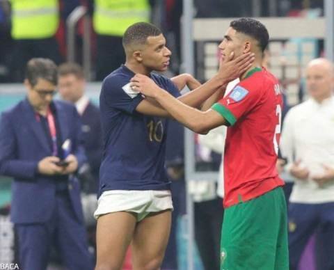 [OFFICIEL] Mbappe qui BANDE son chibrax sur JvArchive forum 18-25 ...