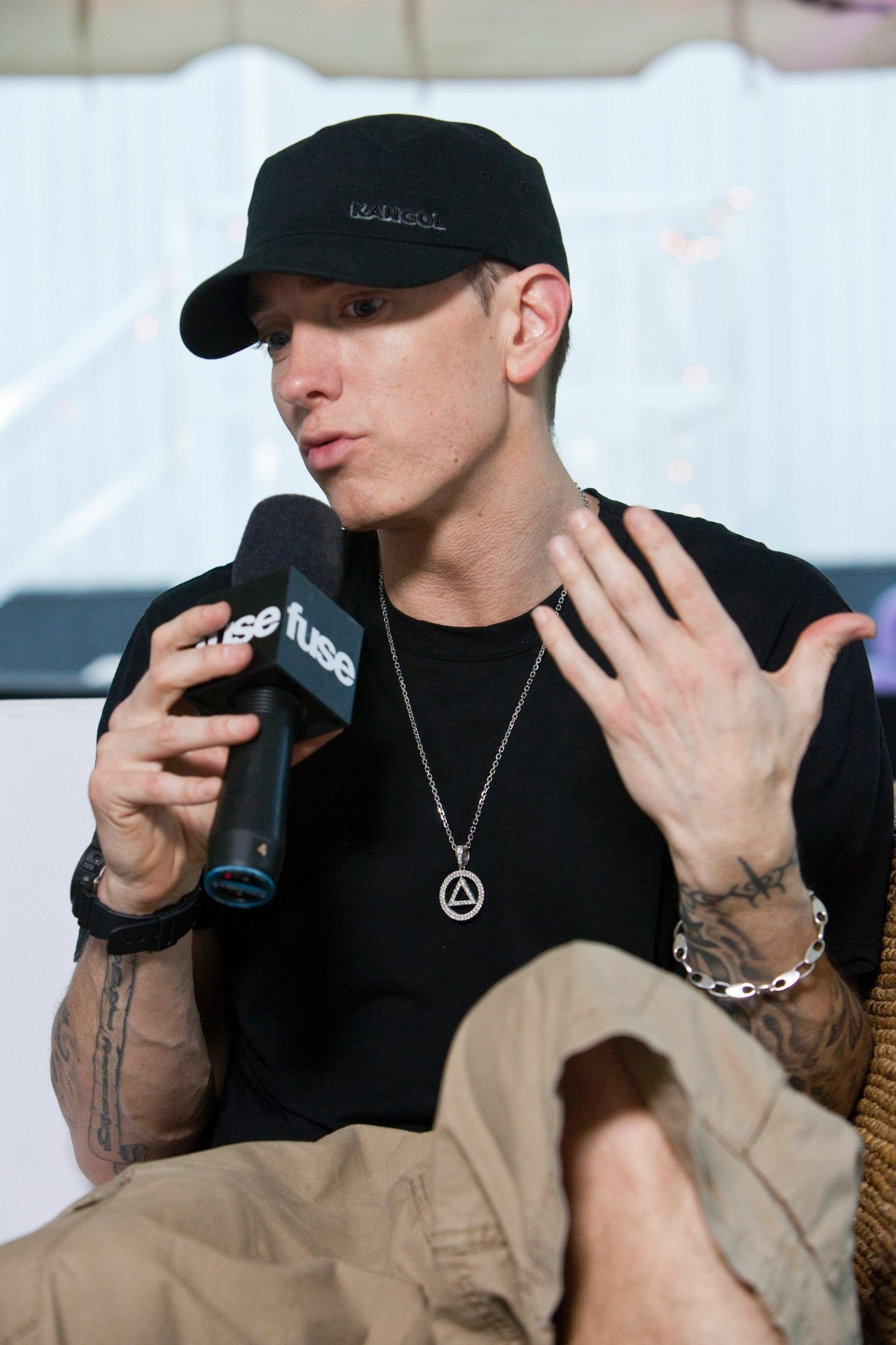 Eminem dans sa période RELAPSE - RECOVERY c'est un bg/10 ? sur le forum ...