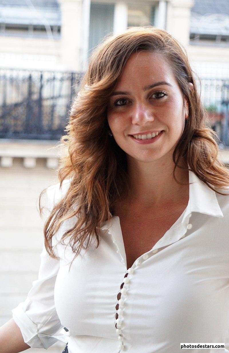 Mais les GROS SEINS, parlons en s’il vous plait sur le forum Blabla 18 ...