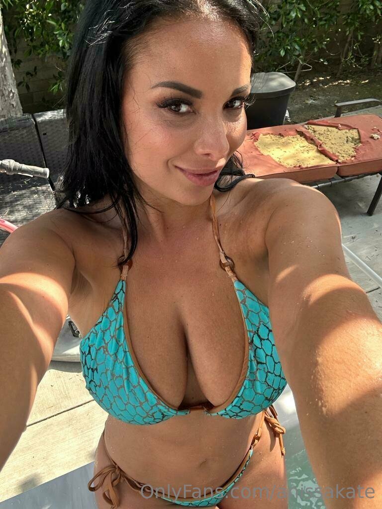 Enora Malagré et Anissa Kate : Le MUR sur le forum Blabla 18-25 ans - 29-09-2023 07:44:20 ...