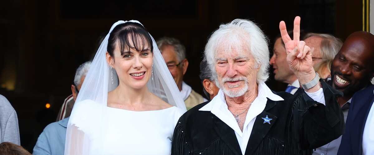 à 94 ans, le chanteur Hugues Auffray se marie avec sa femme de 45 ans ...