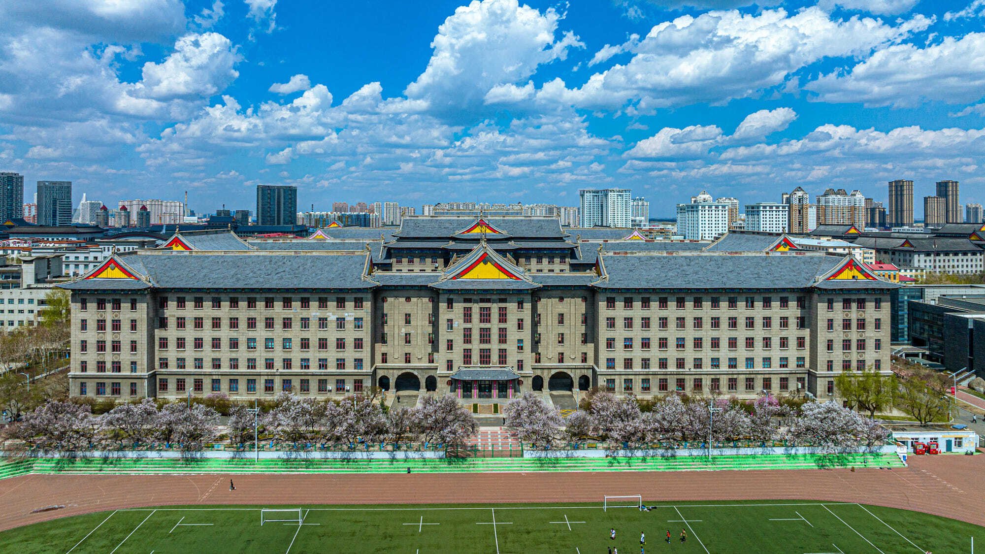 "Non mais y a pas de VERDURE en CHINE" sur le forum Blabla 18-25 ans ...