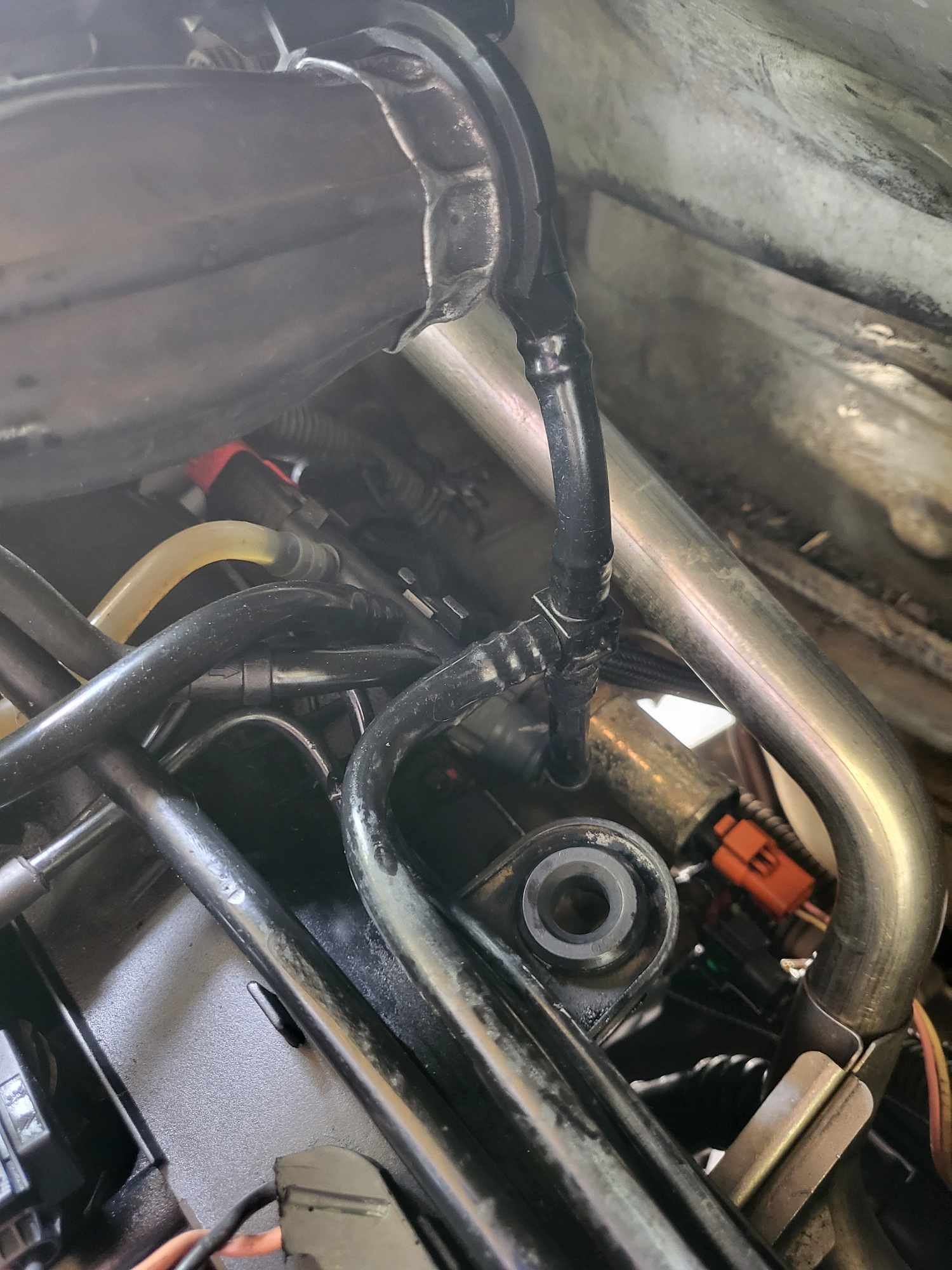 Ref d'origine tuyau de carburant 1.4 hdi - Citroën / DS - Forum Auto