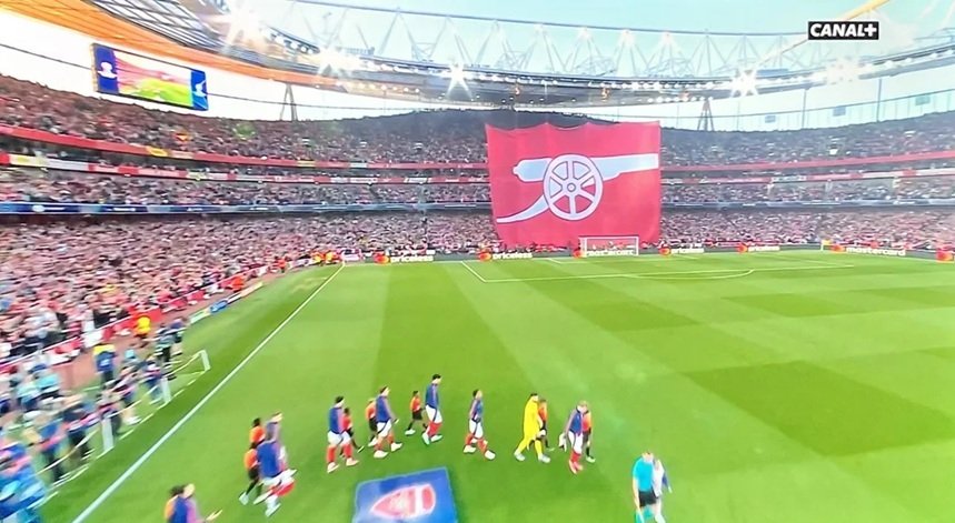 Le tifo d'Arsenal, on en talk ? sur le forum Football Manager 2024 - 30 ...