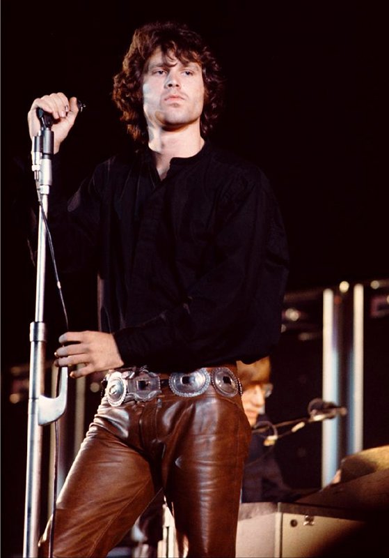 Le WALL de JIM MORRISON, on en talk ? sur le forum Blabla 18-25 ans ...