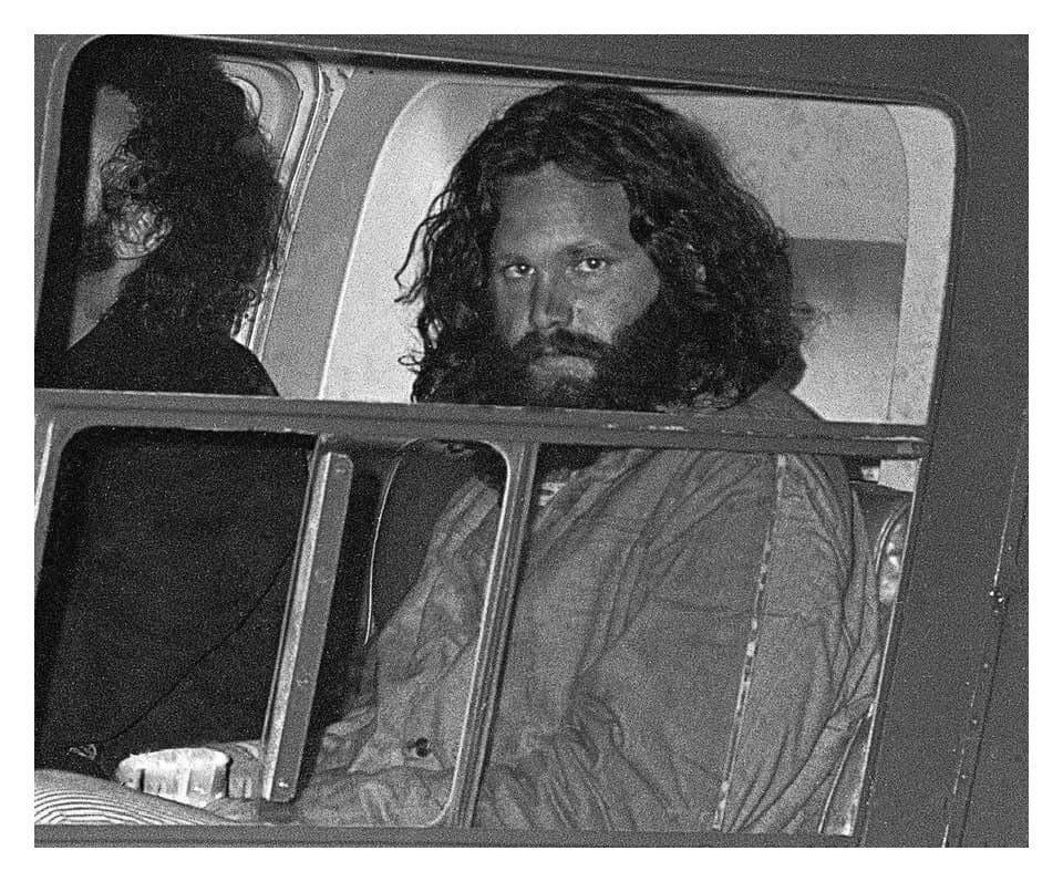 Le WALL de JIM MORRISON, on en talk ? sur le forum Blabla 18-25 ans ...